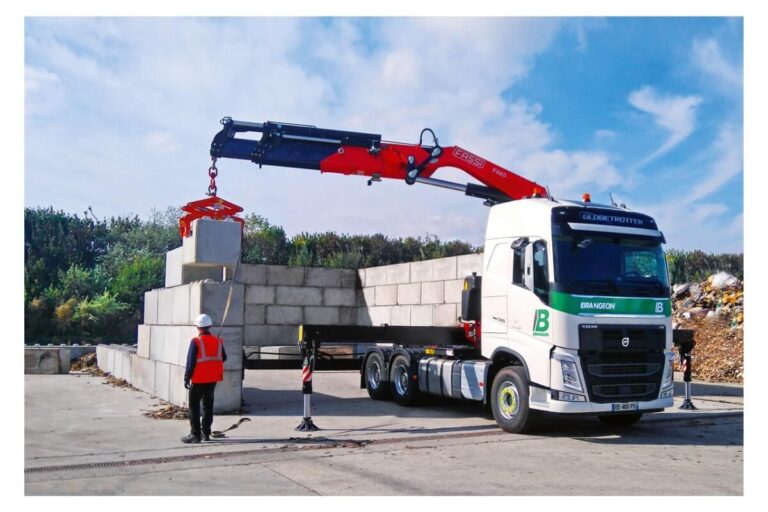 Camion grue - Groupe Brangeon